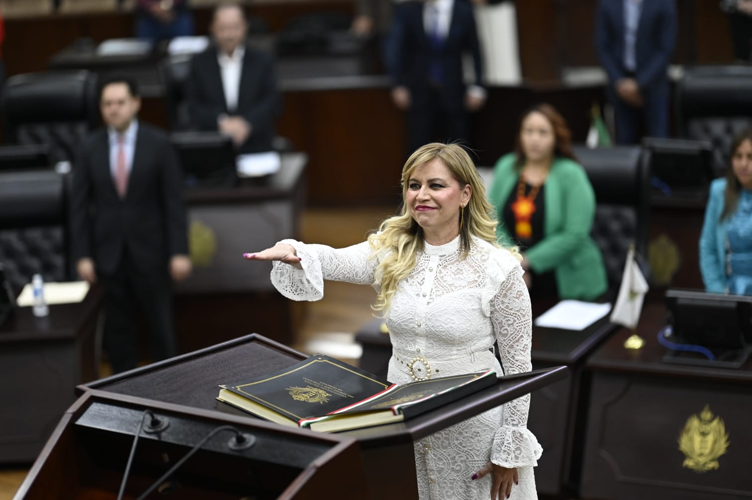 Tres nuevas diputadas rinden protesta en el Congreso del Estado ...